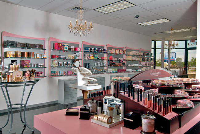 cosmetic_store_2 – Victor Barajas Photography